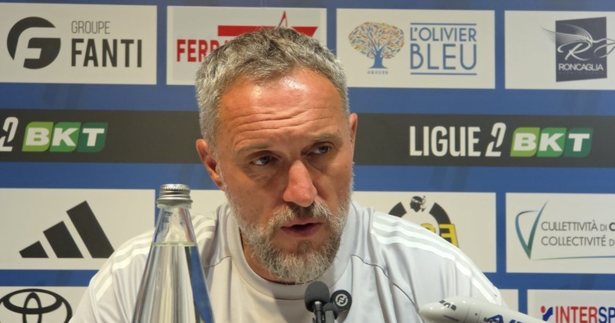 Football (Ligue 2) - Benoît Tavenot n'est plus l'entraîneur du SC Bastia