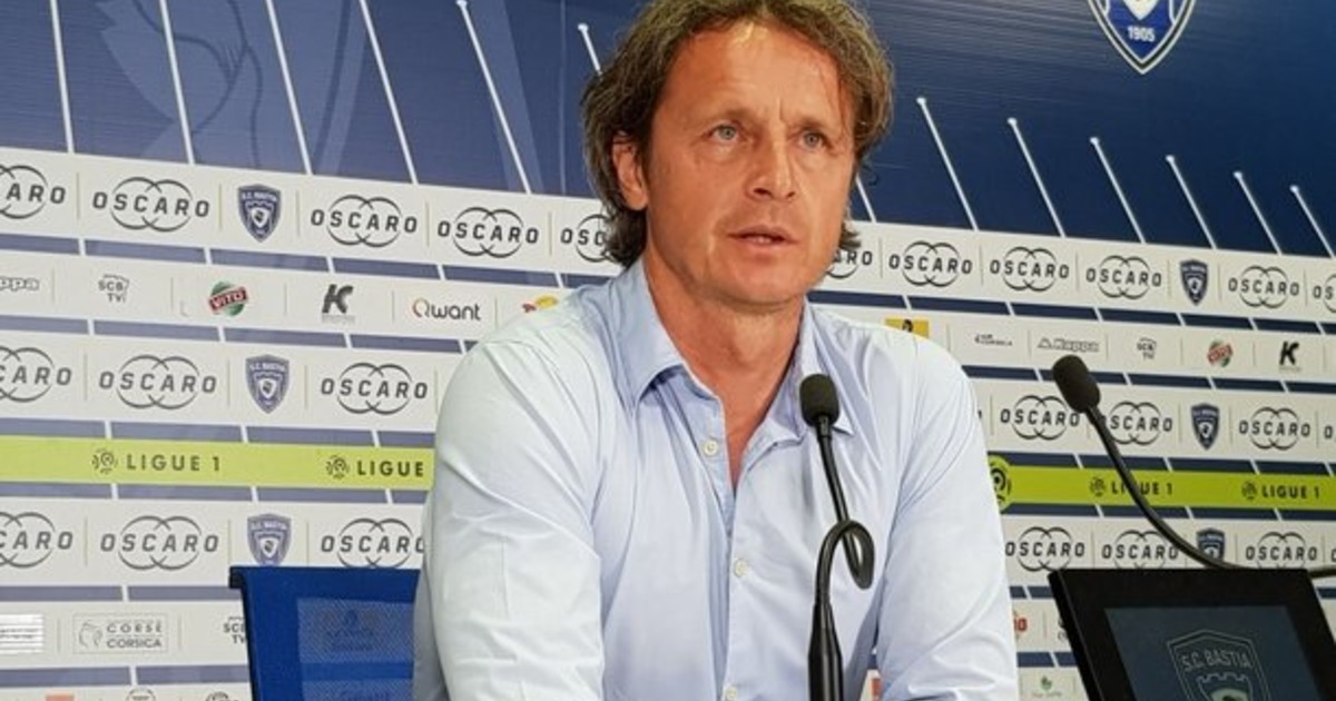 Football (Ligue 2) - Réginald Ray nouvel entraîneur du SC Bastia
