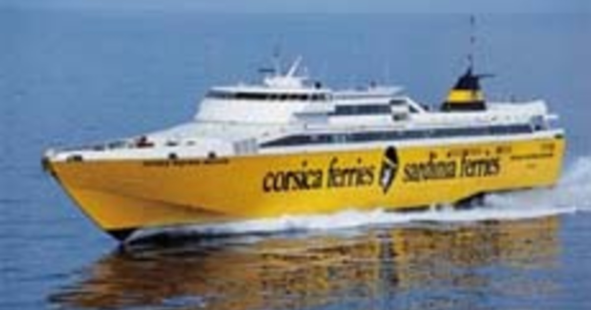 Le méga-express 4 de la Corsica Ferries a commencé ses rotations